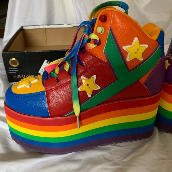 YRU | Shoes | Yru Qozmo Hi Rainbow Pride Platforms With Star Charms ...